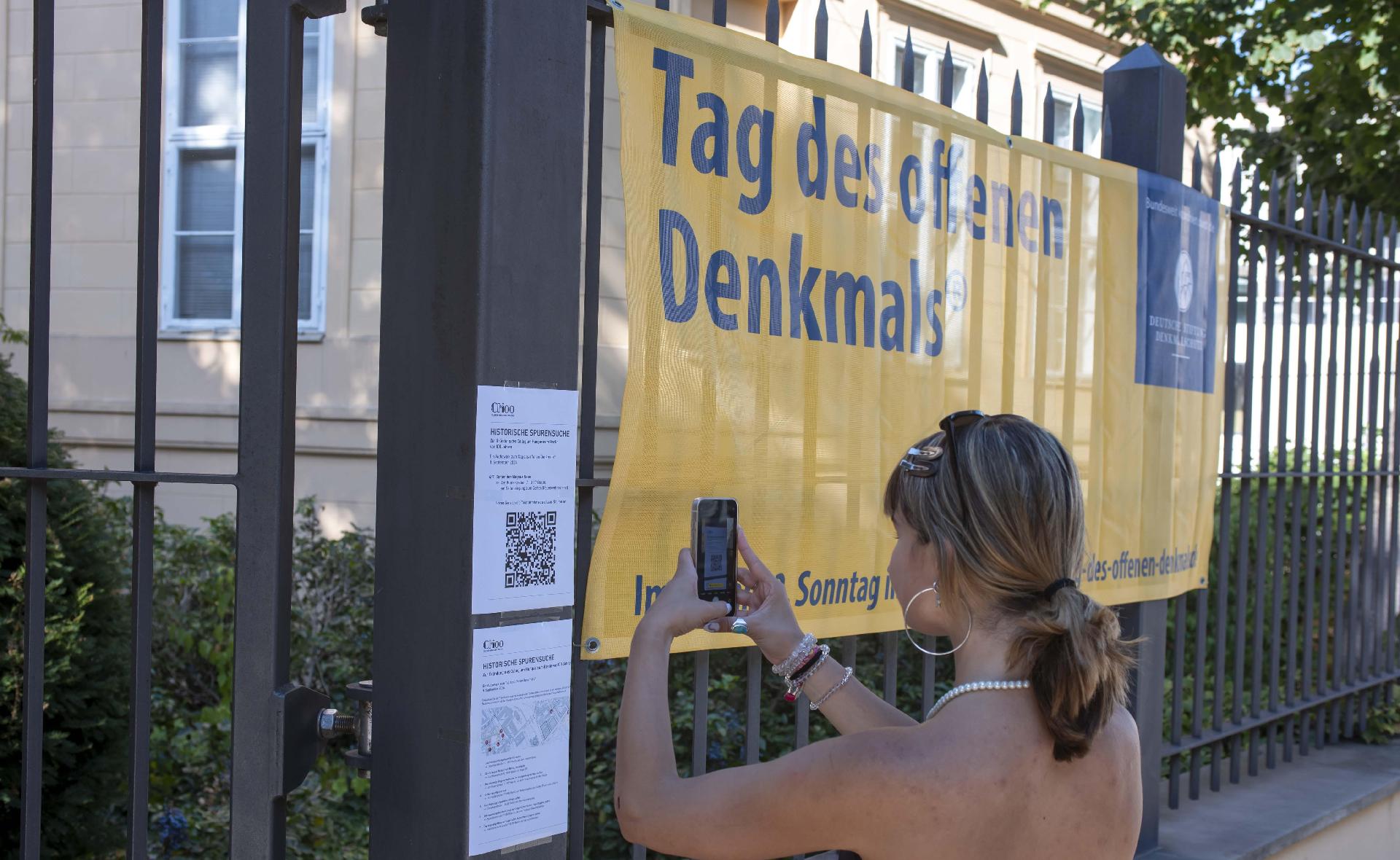 Collegium Hungaricum | GARTENFIEBER. Rund um eine versteckte Oase der ...